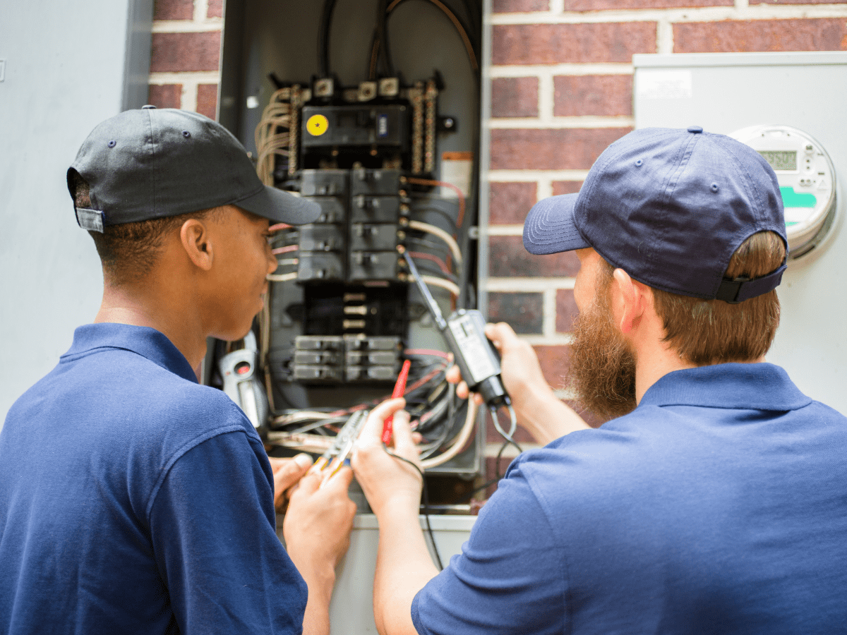 The Importance Of Hiring An Expert Electrician Service Tech Dallas For ...